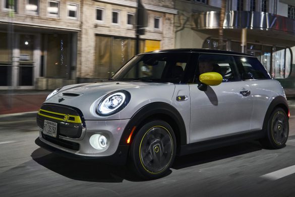 De nieuwe Mini Electric is onthuld en gaat voorjaar 2020 in productie.